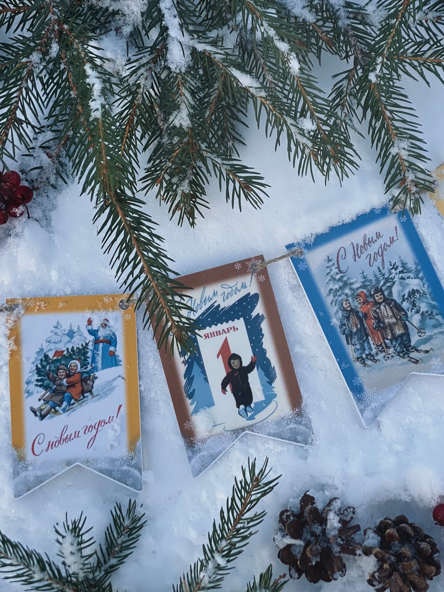 Гирлянда новогодняя растяжка/ флажки на елку СССР Liel LF0, 12 шт.