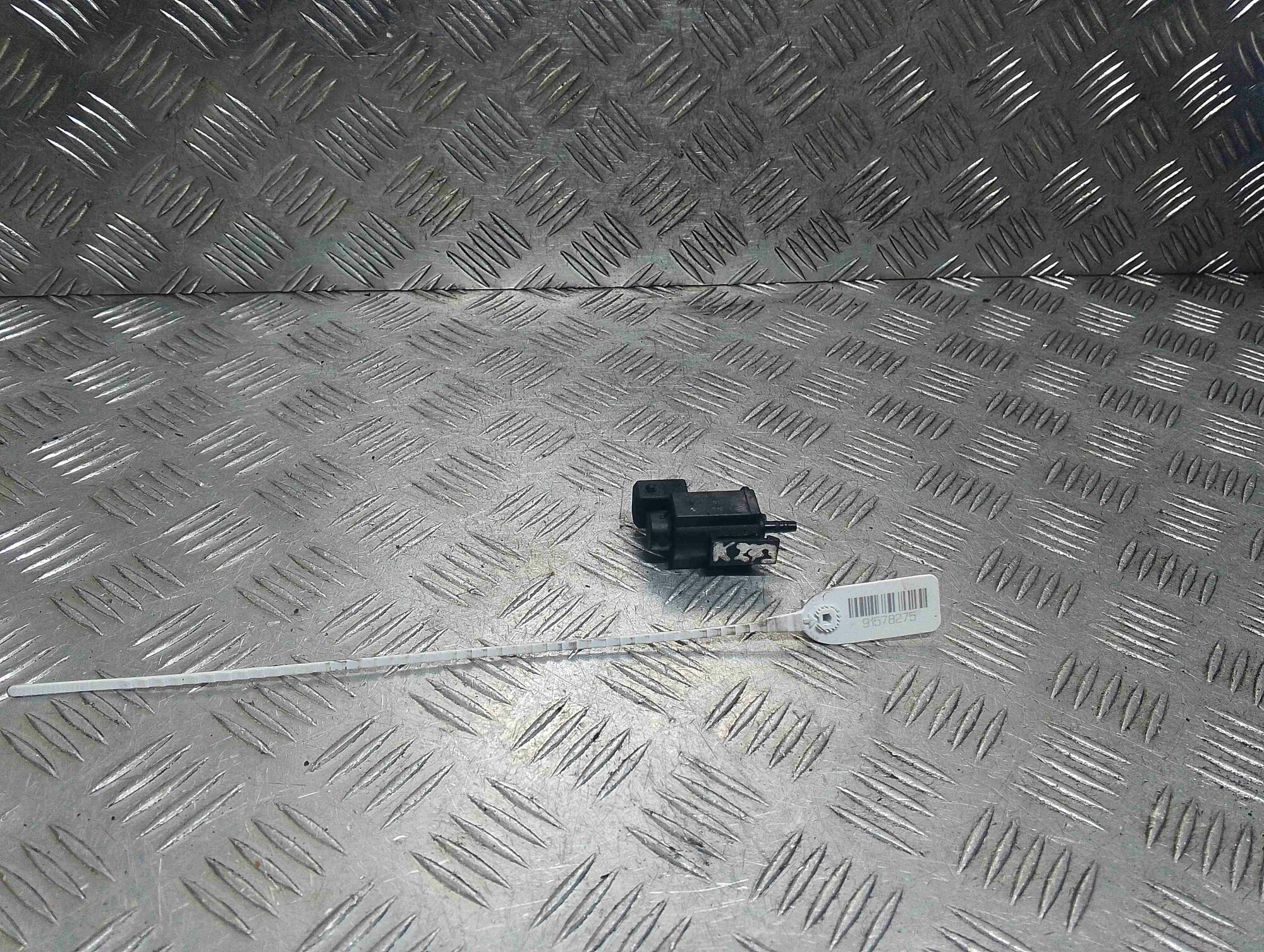 Б/У Клапан электромагнитный BMW 5-Series 5-Series E60/E61 (2002-2007) 2005 г.