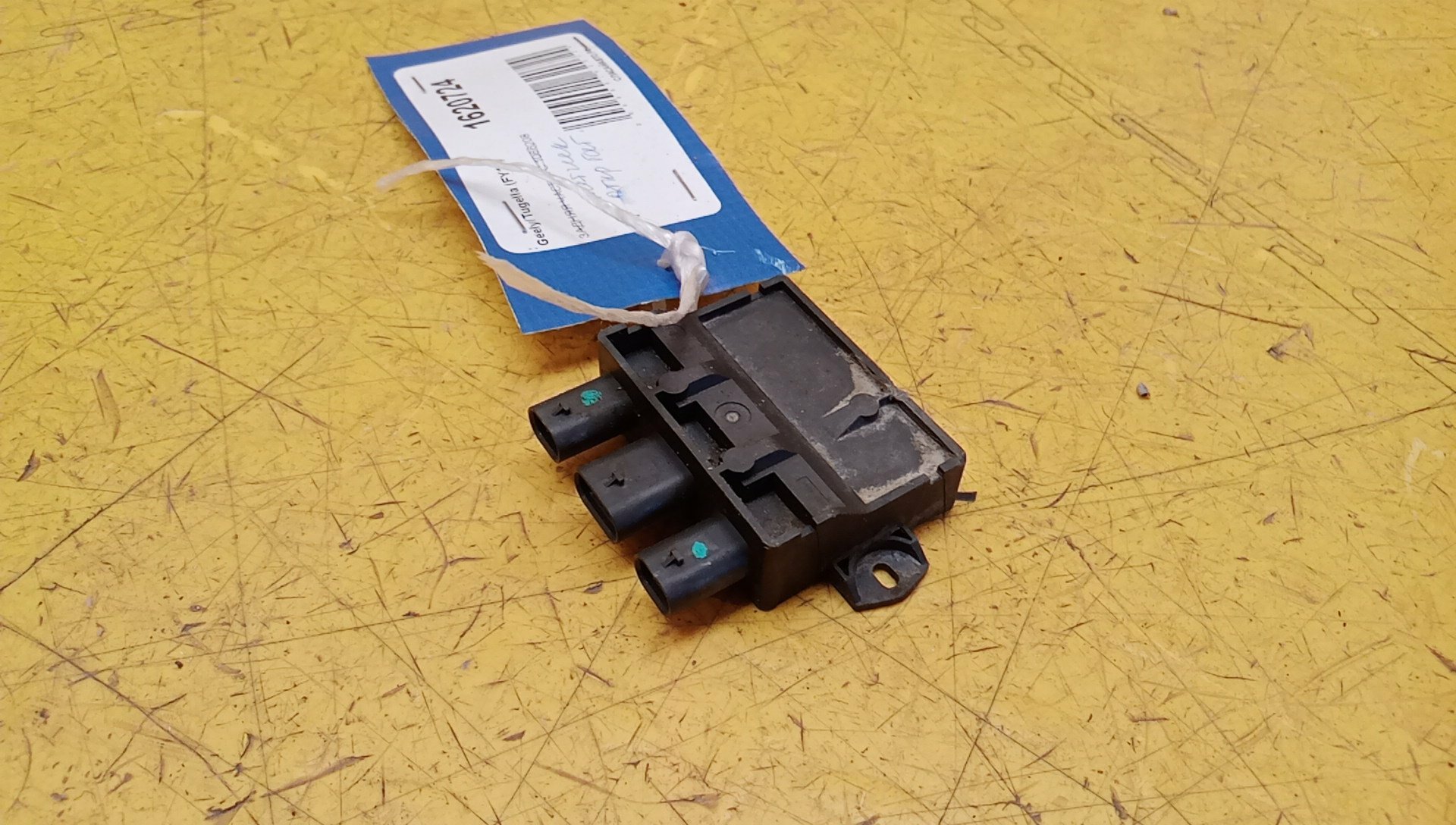Датчик Tugella (FY11) Geely 8890883113