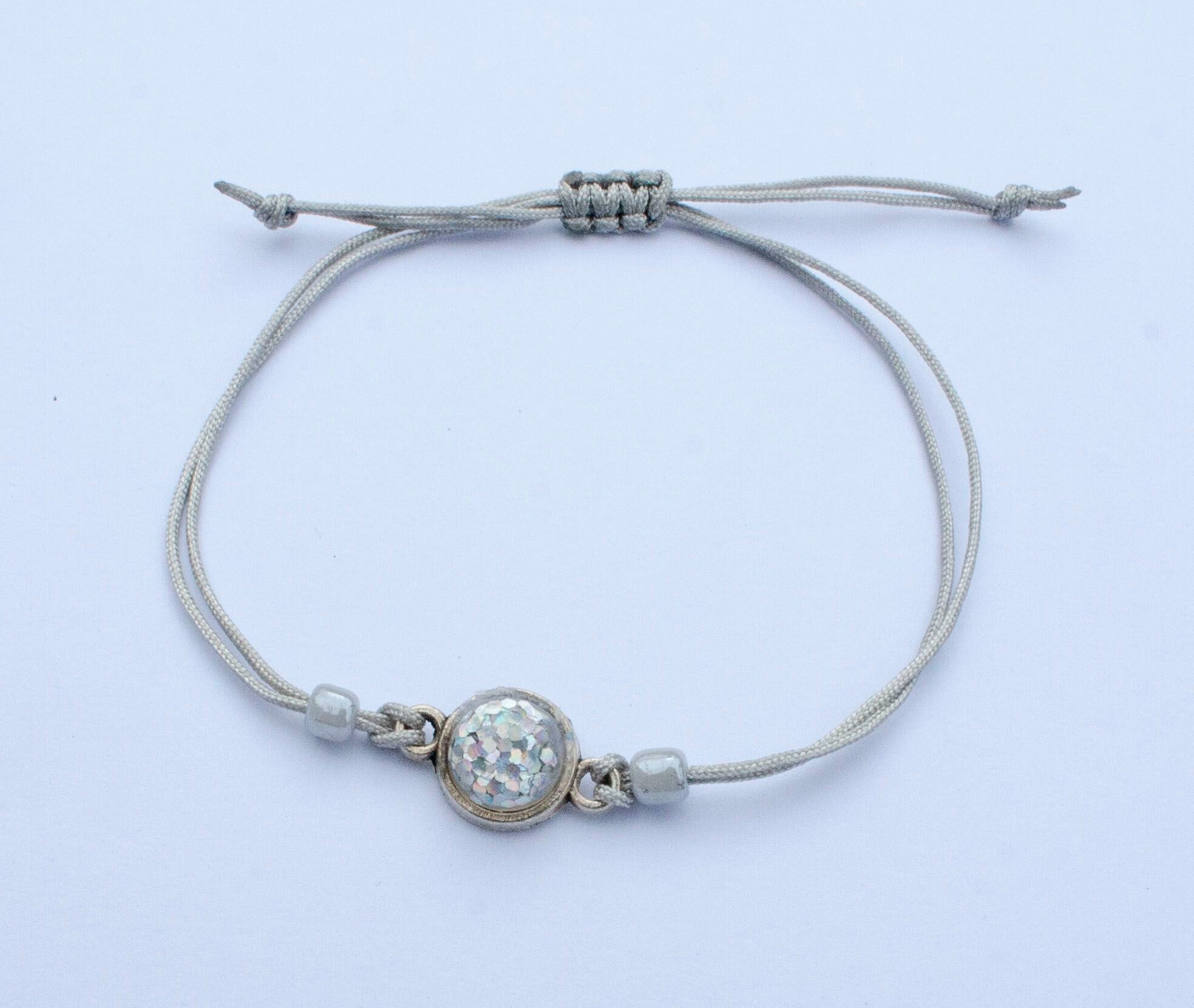 Плетеный браслет