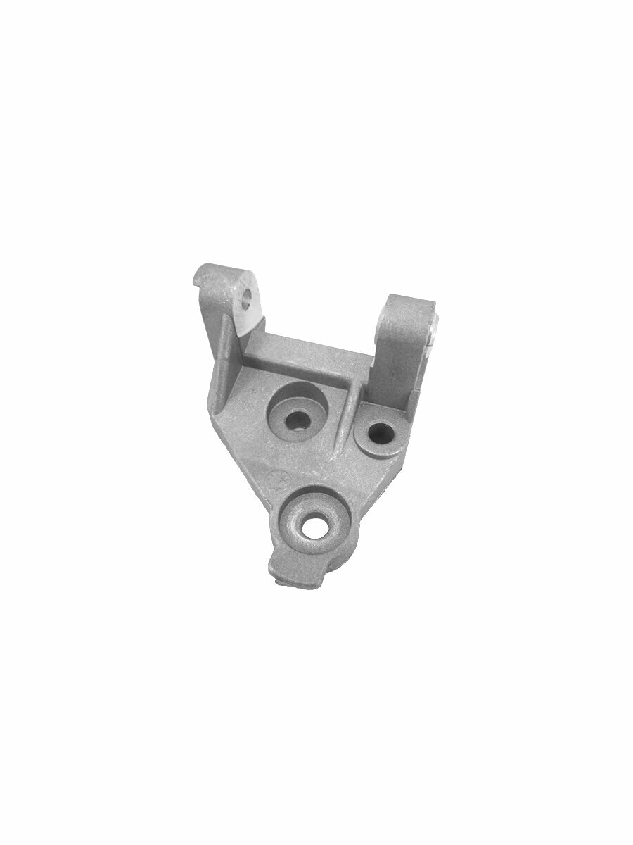 Кронштейн ВАЗ-21214 генератора инжектор