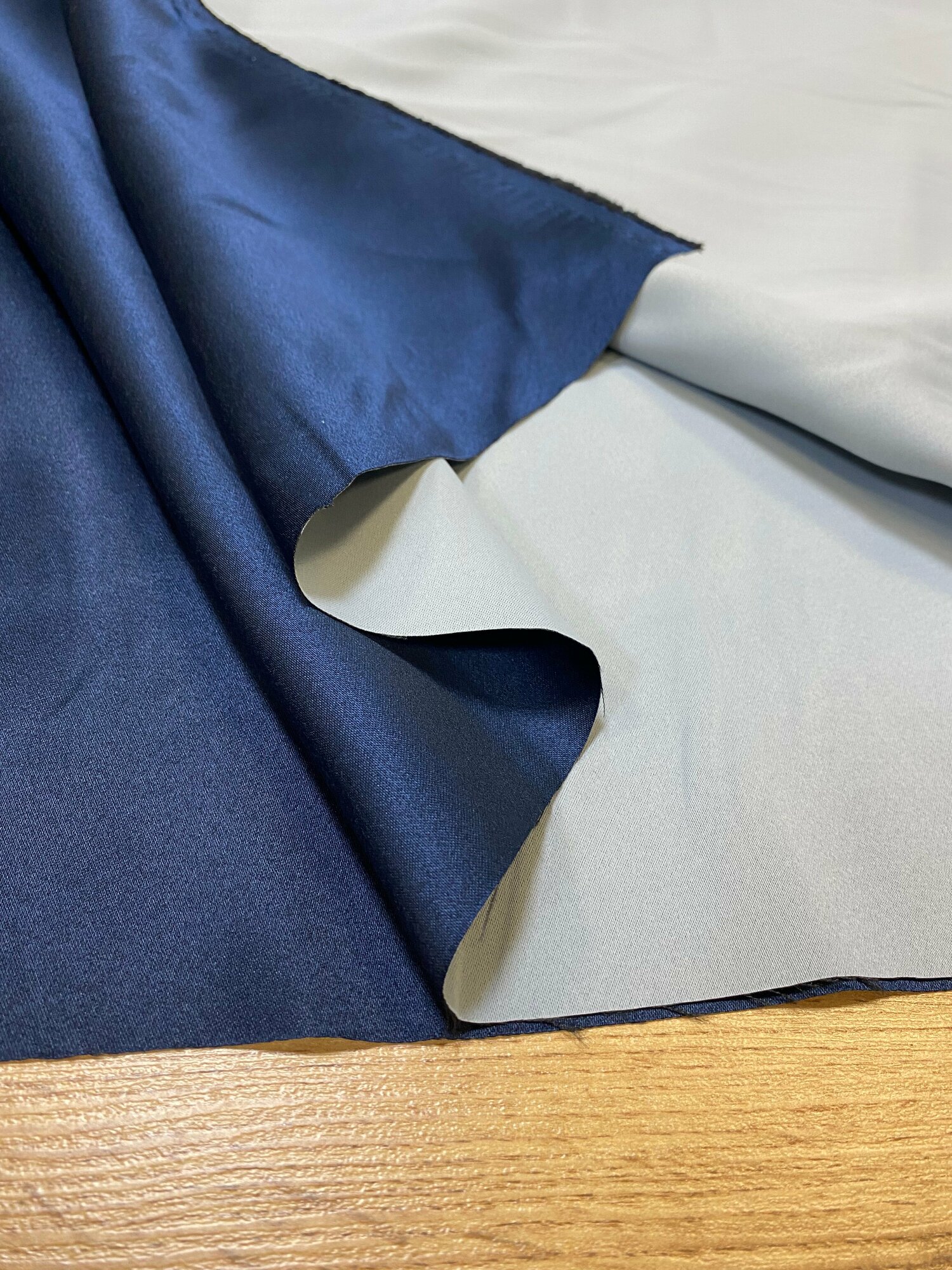 Блэкаут LISLA TEXTILES, непрозрачный, полиэстер 320г/м², ширина полотна 300см