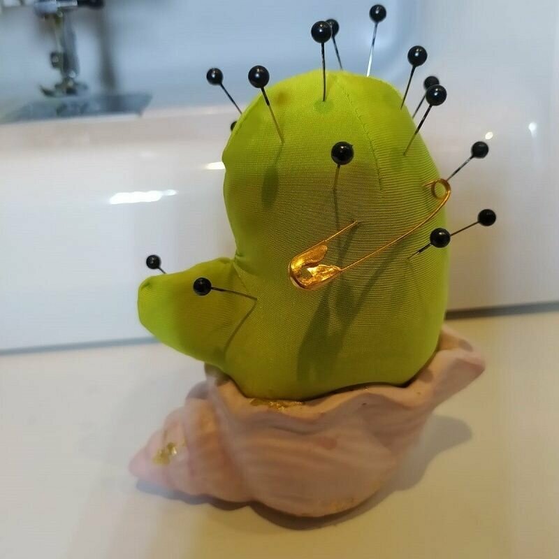 Игольница для рукодельницы/кактус/12*12 см +комплект игл(20 шт)