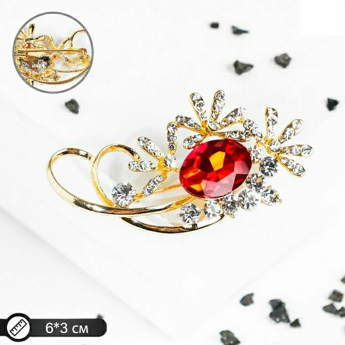 Брошь, стразы