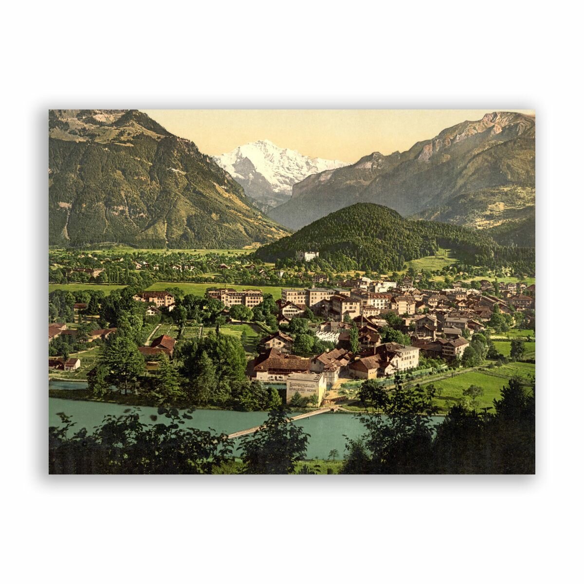 Постер, плакат на бумаге / Interlaken, with Jungfrau, Switzerland / Размер 60 x 80 см