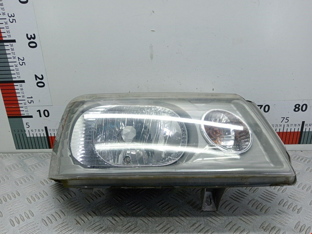 Фара правая Citroen Jumpy (Dispatch) 1 6206E8 арт. 2081913