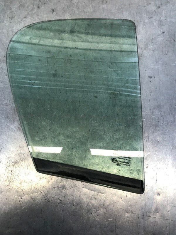Форточка двери задняя правая Opel Astra H 2004- 162249