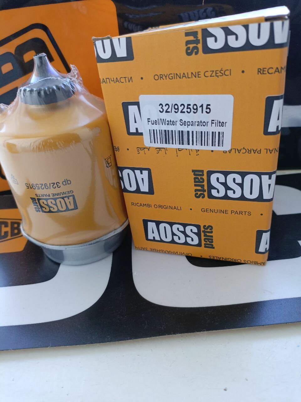 Фильтр топливный JCB для грубой очистки топлива 32/925915, Запчасти AOSS Parts для спецтехники экскаватора 3cx 4cx