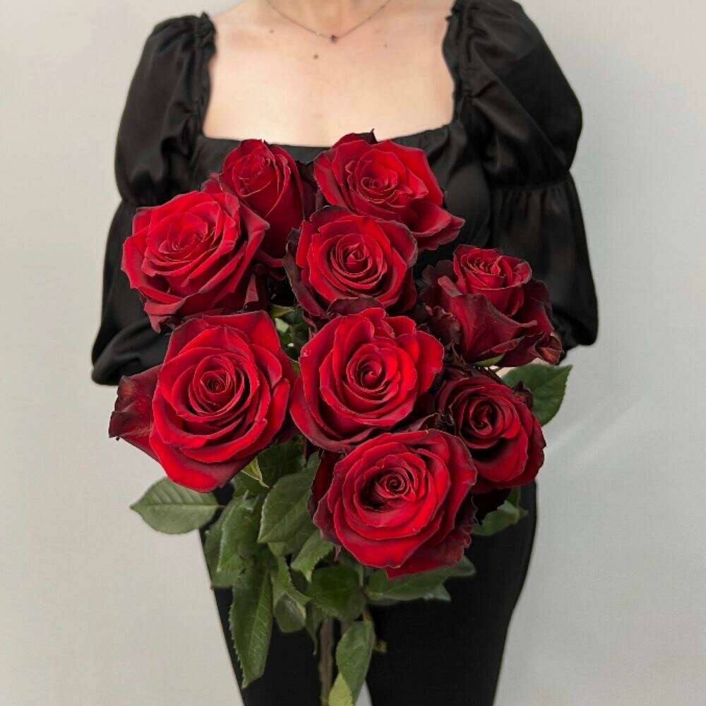Букет из бордовых роз 9 шт. сорт "Эксплорер" PROTEA-Студия Цветов