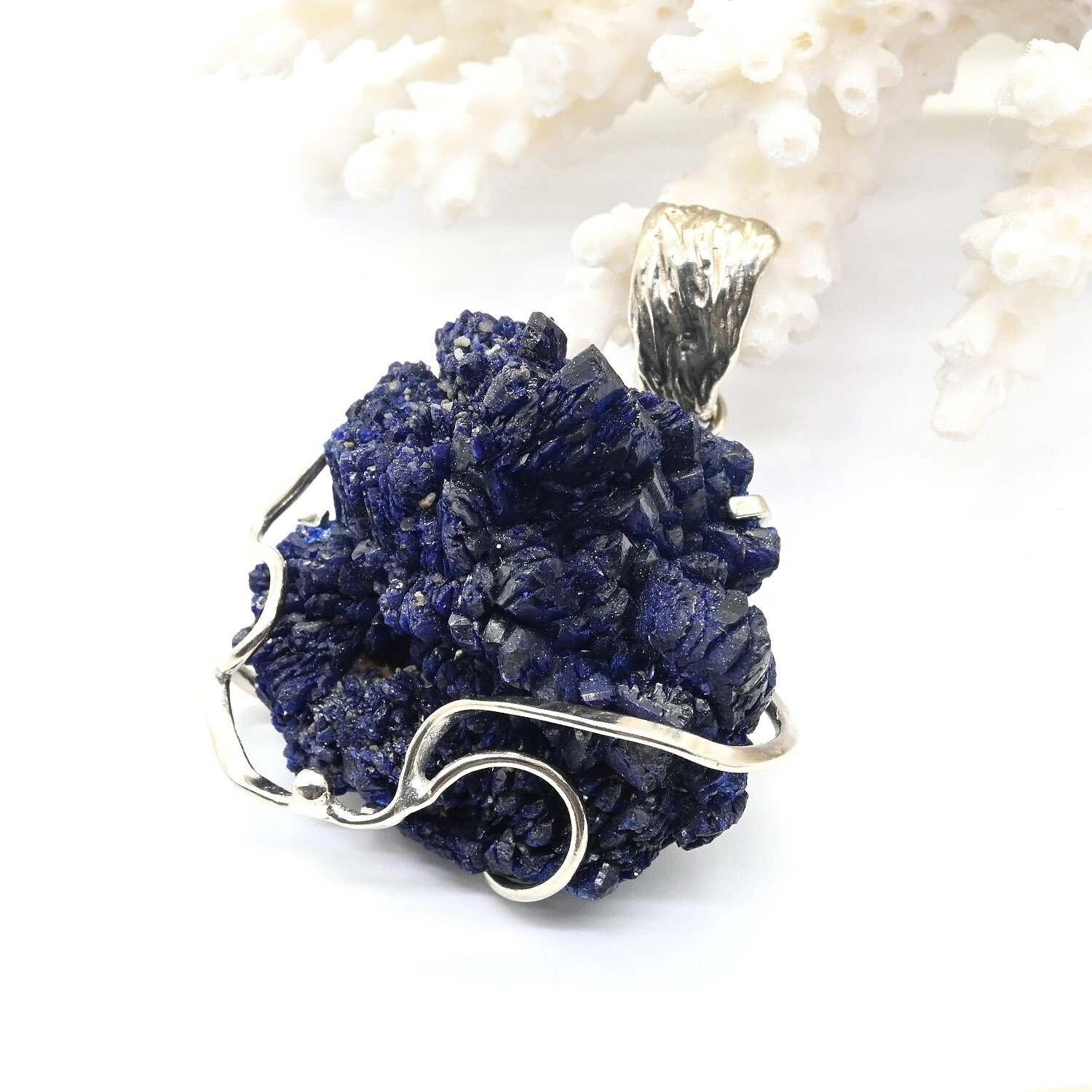 Подвеска, азурит