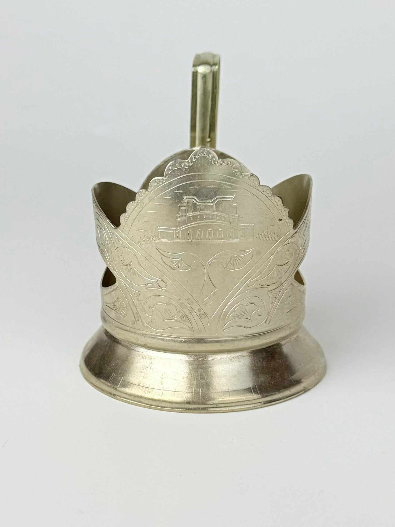 Редкий винтажный подстаканник СССР Театр. Штихель, латунь, серебрение.