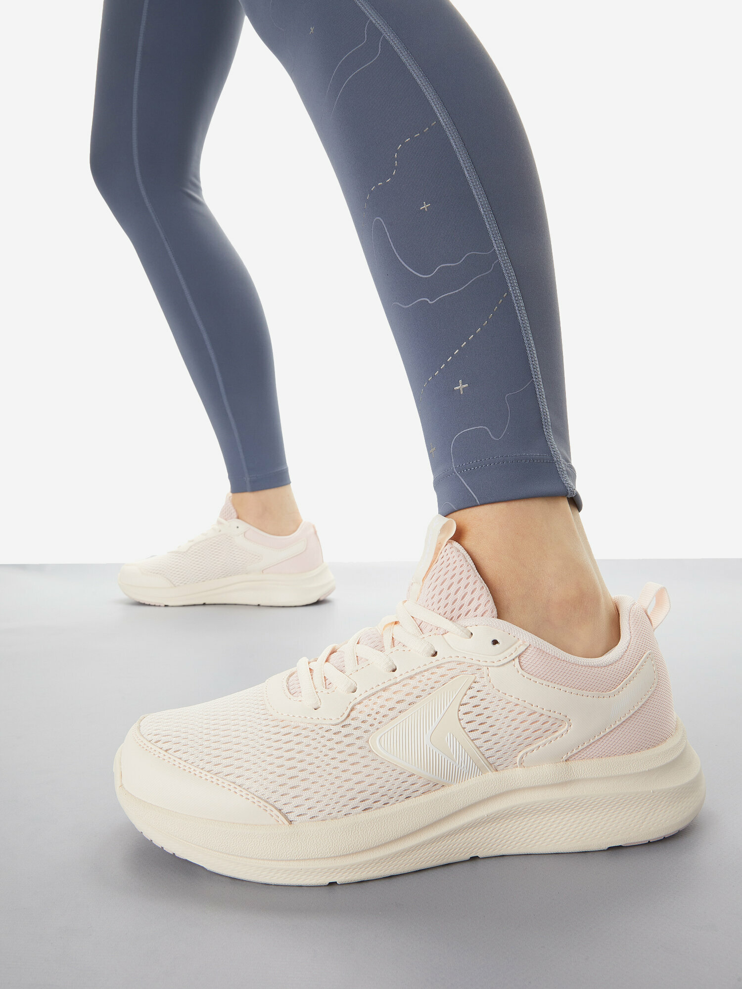 Кроссовки COMPACT 6 W