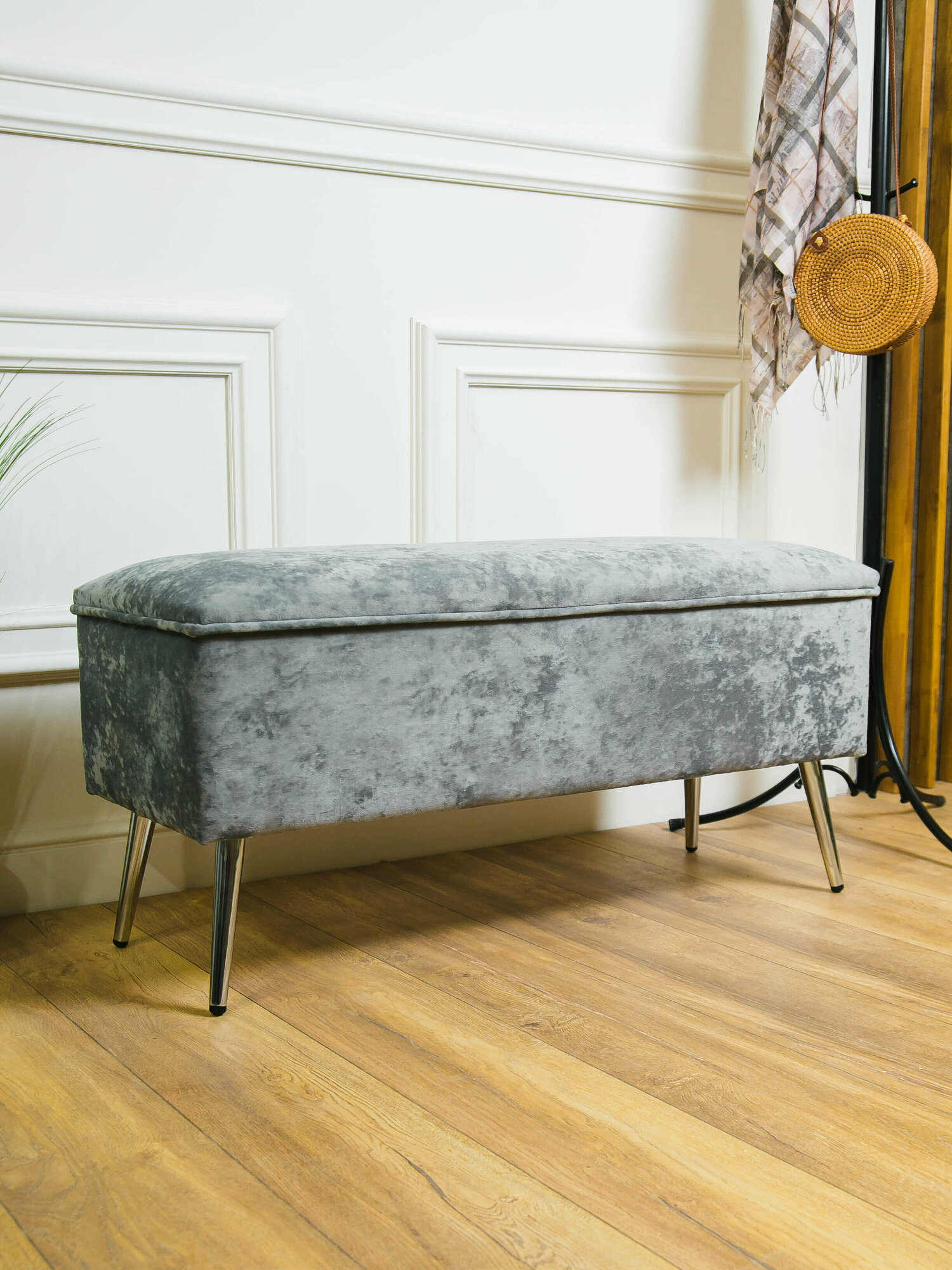 Пуфик банкетка с сундуком в прихожую, спальню, на металлических ножках, 99х48х36