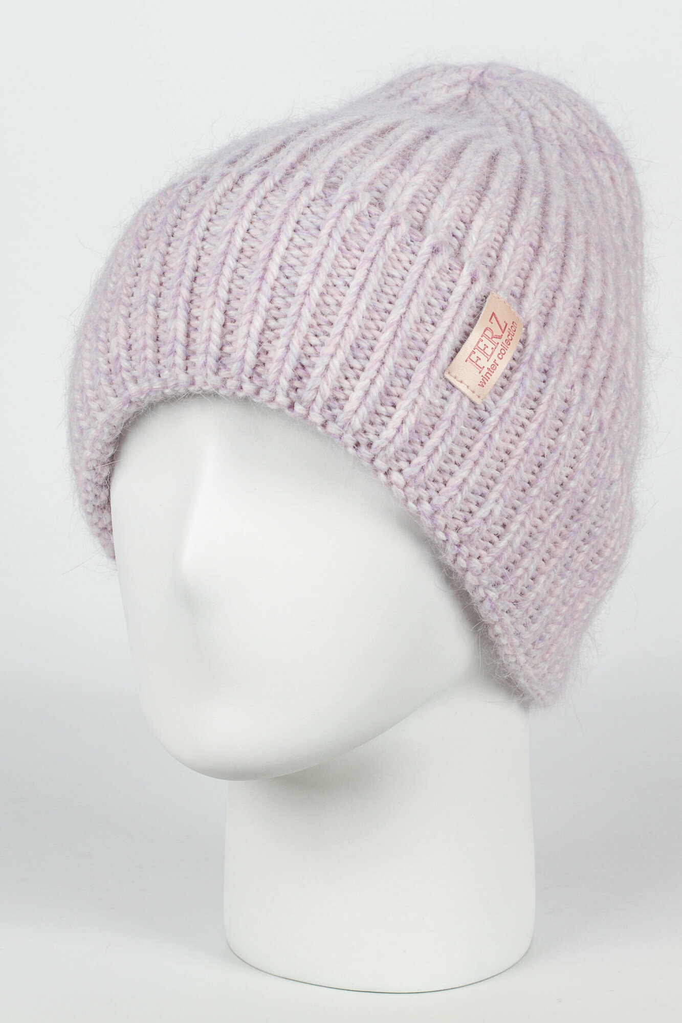 Шапка для женщин