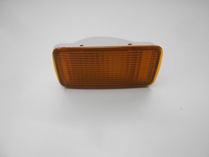 Поворот в бампер NISSAN DIESEL с 1995 г, правый, AUTODEPO