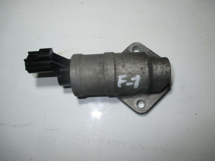 Клапан холостого хода Форд Фокус 1 1S4U9F715BC 1113127 ZetecS 1,6 литра впускного коллектора