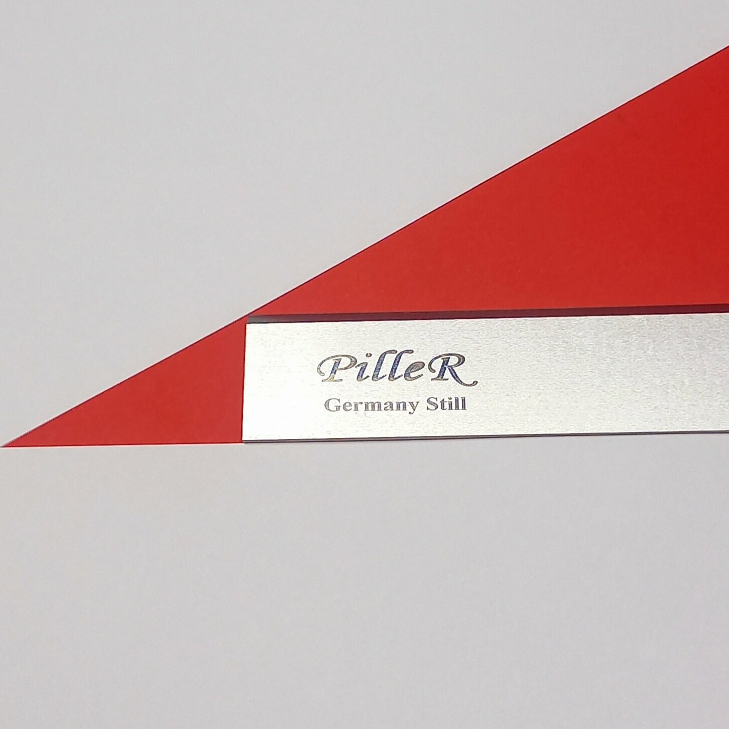 Строгальный нож 250х30х3мм, инструментальная сталь (Германия).