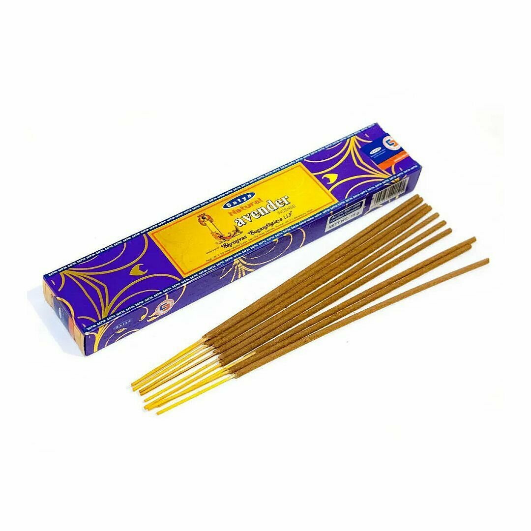 Индийские благовония Сатья Натуральная Лаванда (Satya Natural Lavender) натуральные ароматические палочки для дома, йоги, медитации, релакса и ароматерапии 15 гр