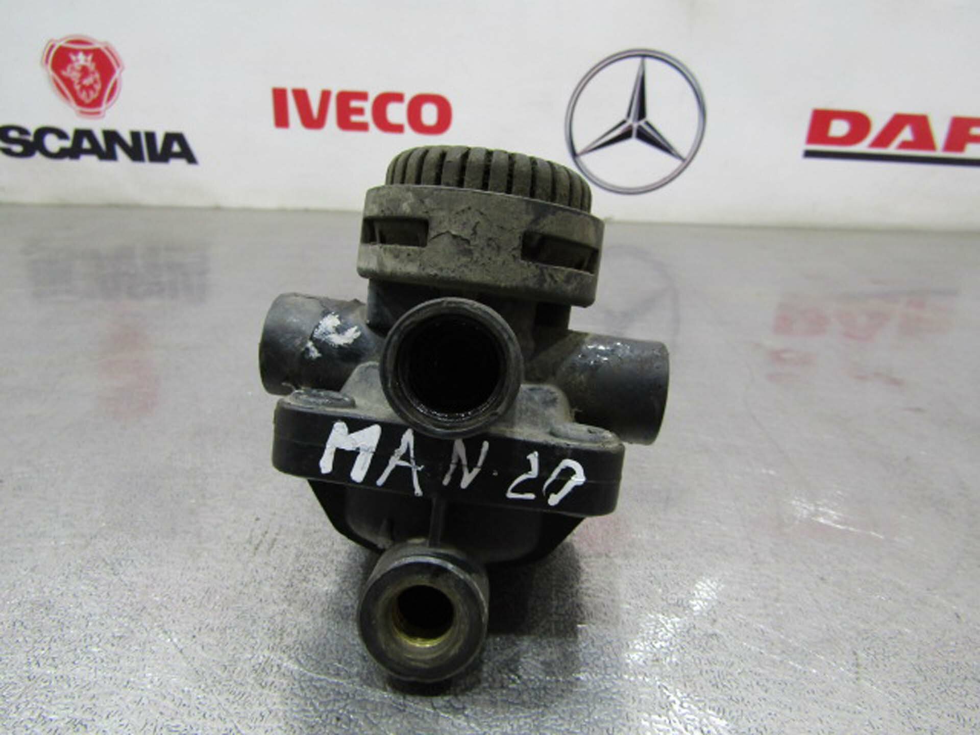 Клапан ускорительный WABCO, MAN TGX, TGS, TGA, TGL, TGM