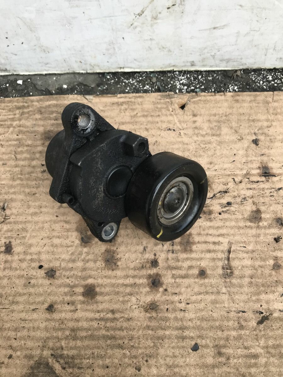 Ролик-натяжитель Kia Sportage III (2010—2014) 252812A200