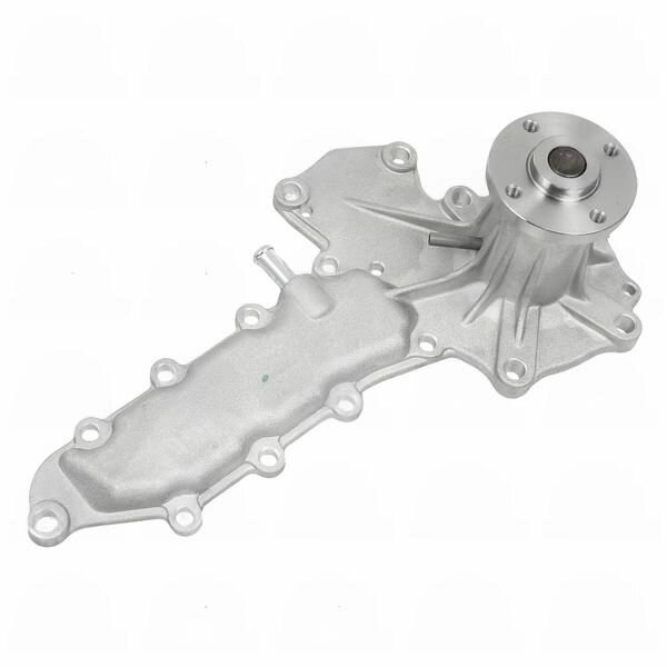 Насос водяной KUBOTA V2203 (со штуцером)