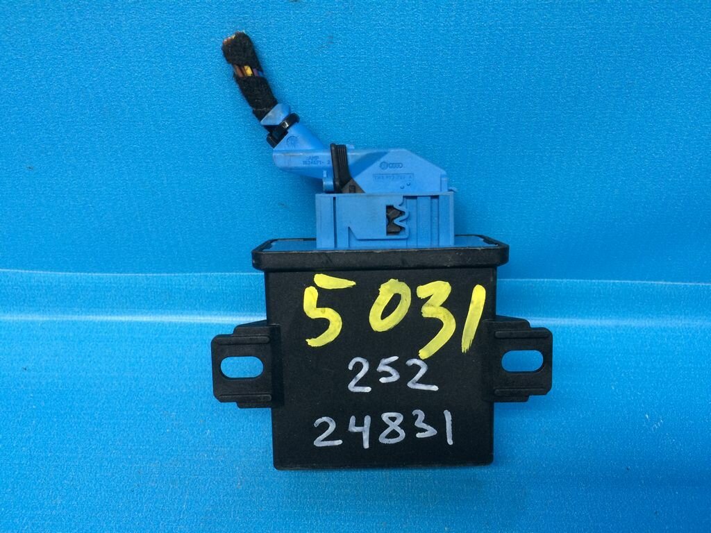 Блок управления корректором фар Audi A6 (C6, 4F) 2005-2011 4F0907357A - Б/У