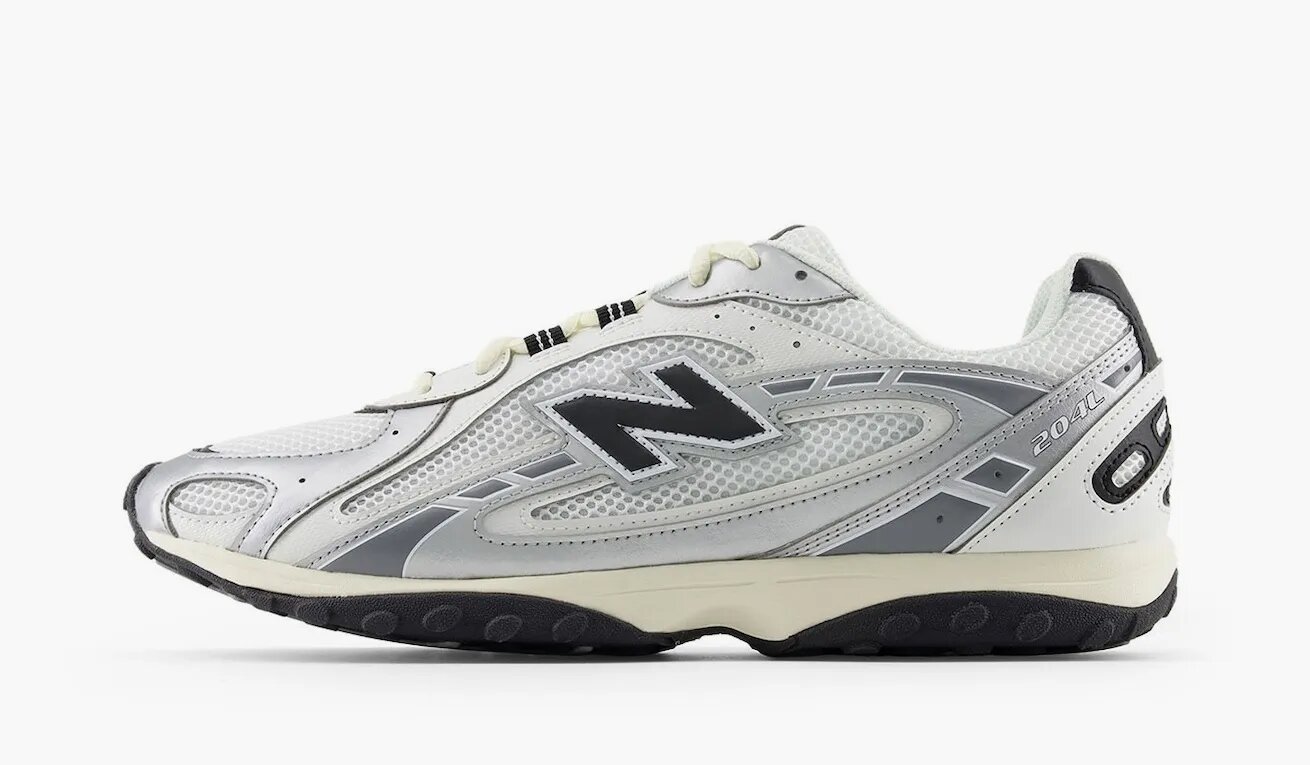 Кроссовки 204L "Silver Metallic Black"