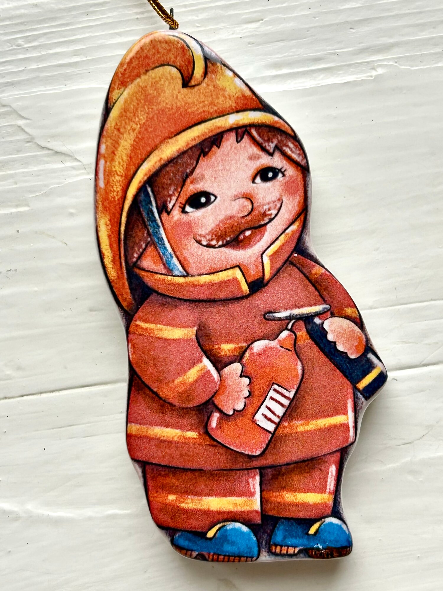 Елочная игрушка Мастерская майолики "Пожарный", керамика, 9,5x5 см