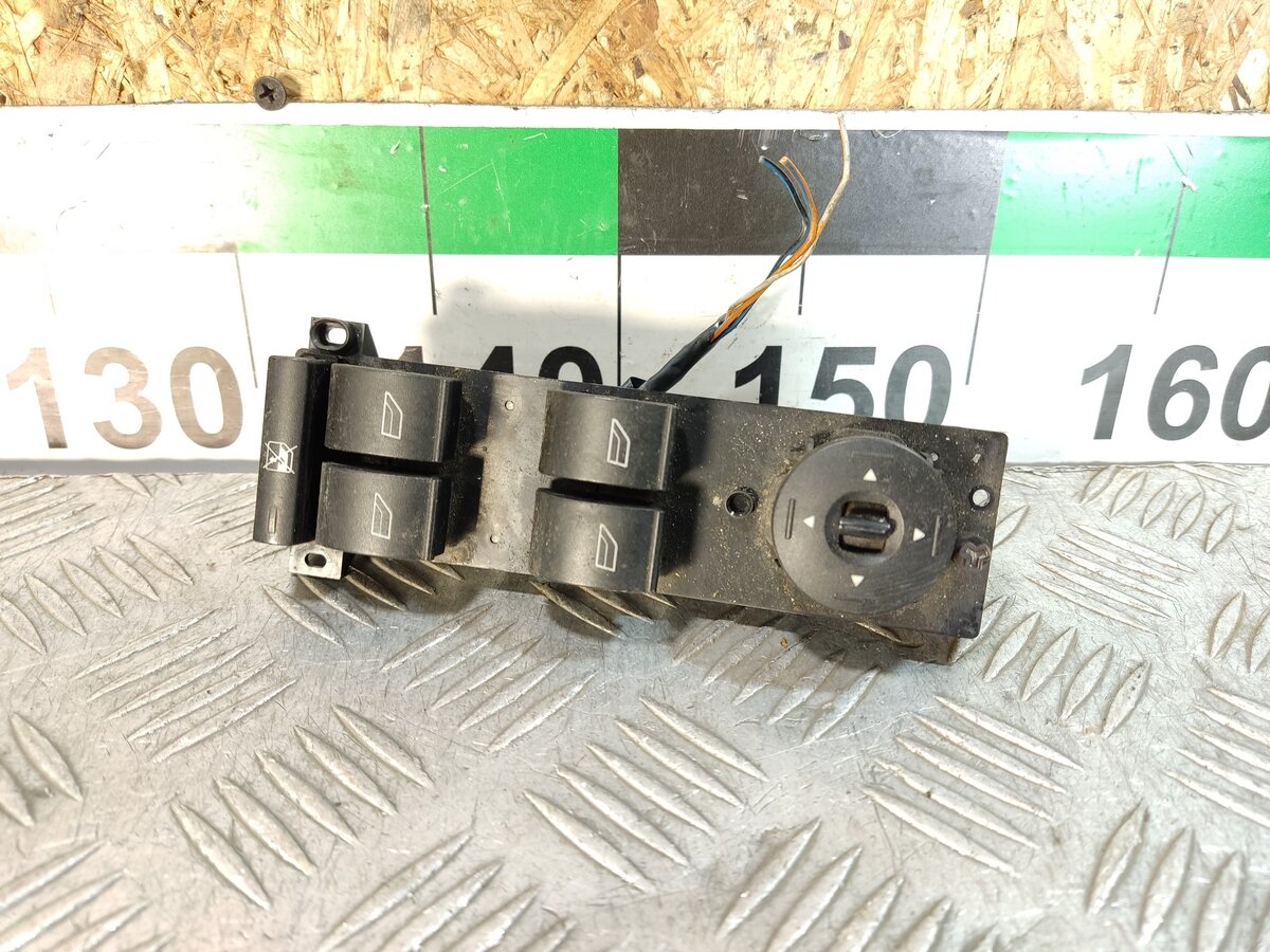 Блок управления стеклоподъемниками FORD Focus 2 2005-2008 7M5T14A132AA