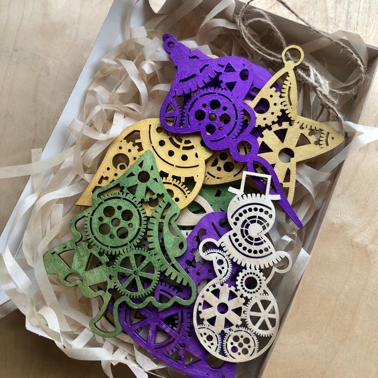 Елочные игрушки "Стимпанк" 12 штук, березовая фанера, художественный акрил