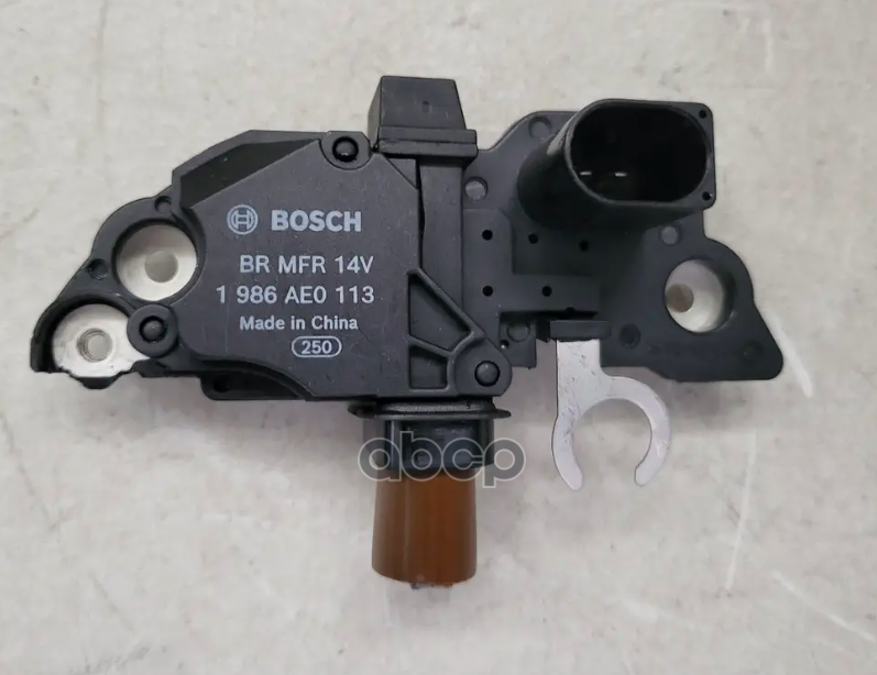 Регулятор VW AUDI SKODA напряжения генератора BOSCH Bosch арт. 1986AE0113