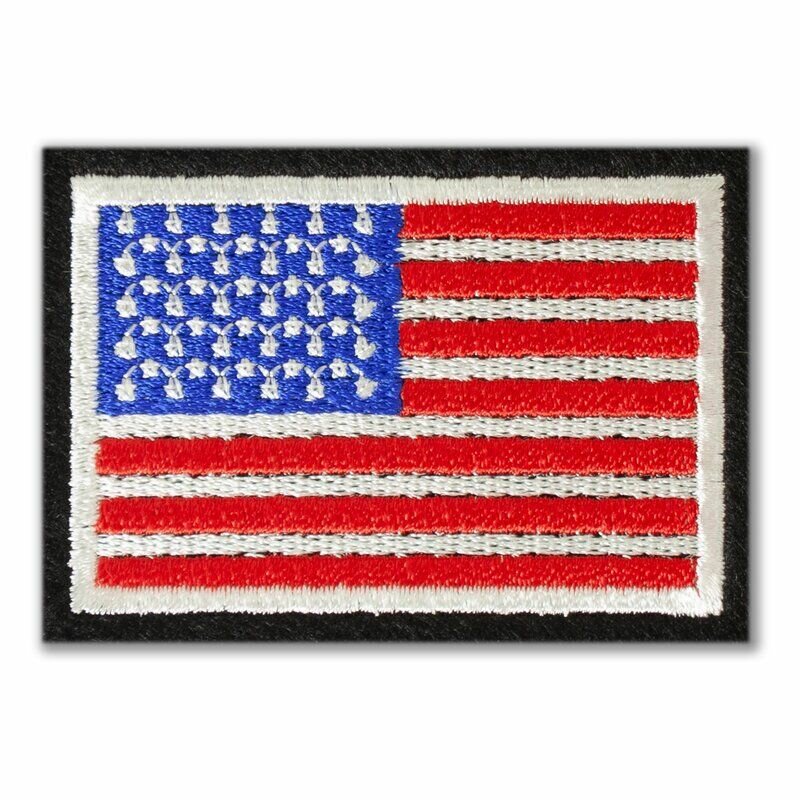 Вышитый шеврон-флажок США. С липучкой. Размер 60x40 мм по вышивке.