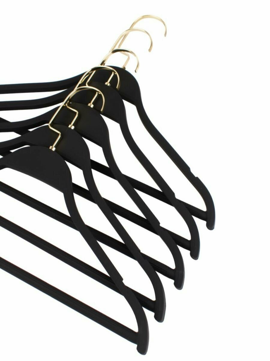 Вешалка-плечики для одежды 5 штук