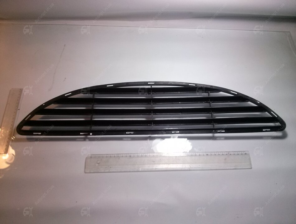 Решетка декоративная в бампер Chery QQ [1.1 8V 5AMT хетчбэк] S112803533