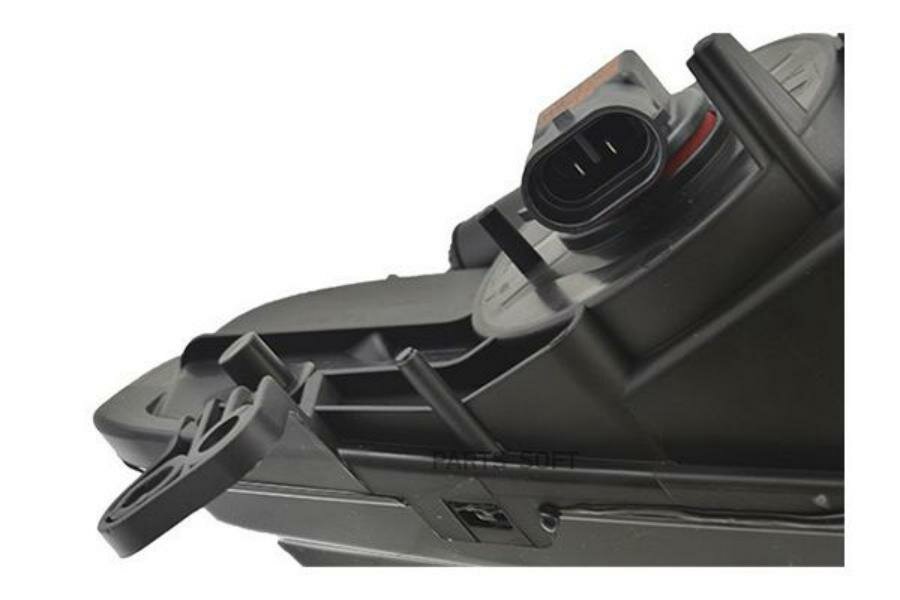 Фара против. лев. Н8, AUDI A4 (8K2, B8), 11/07 - 12/15AUDI A4 (8K2, B8), 11/07 - 12/15 HELLA арт. 1NE 010 832-251