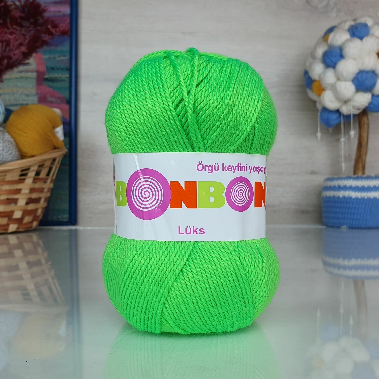 Пряжа Bonbon luks Nako, яр. зелень - 98395, 100% акрил, 5 мотков, 100 г, 240 м.