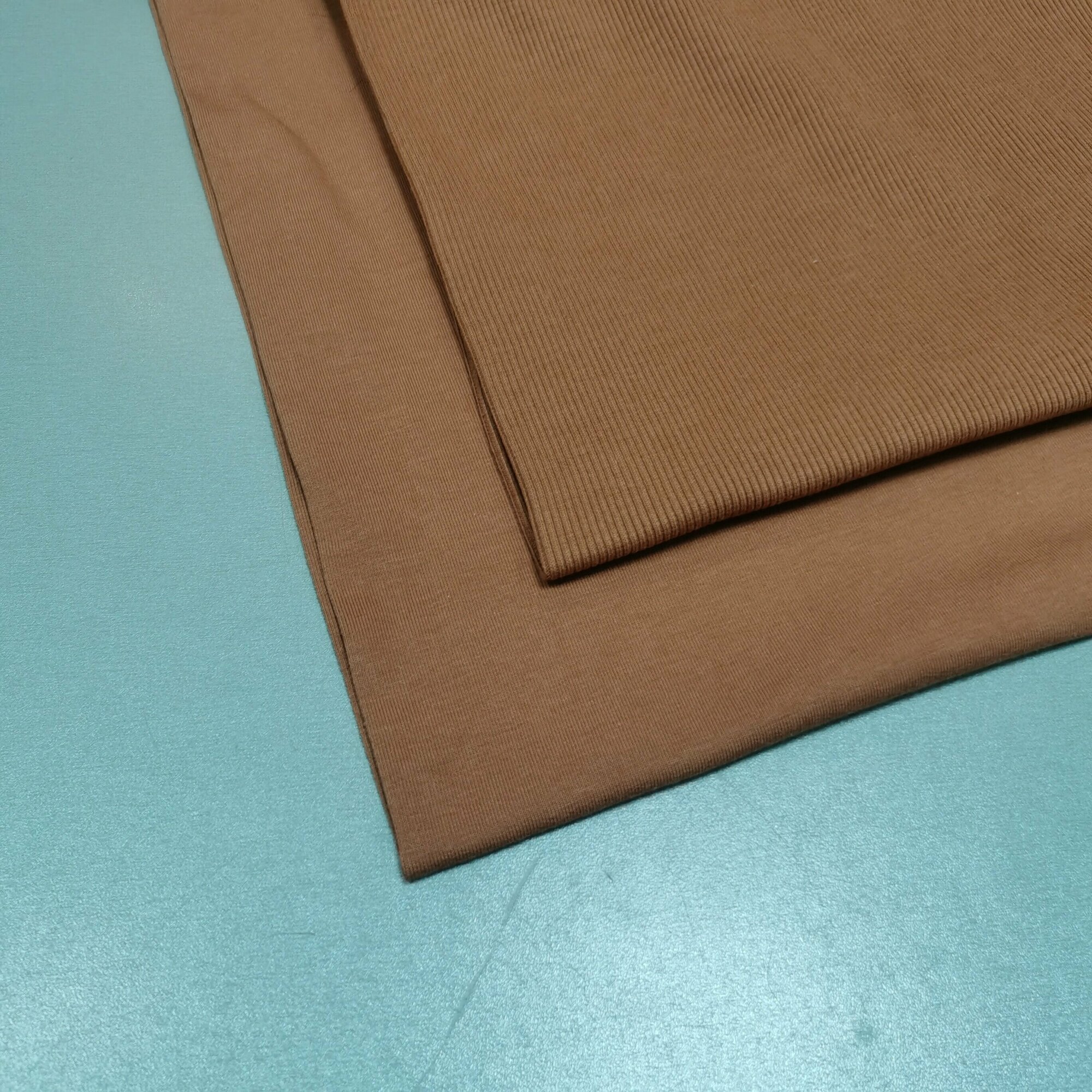 Набор Футер 2-х нитка петля 150х180 (плотность 245гр/м2.) + кашкорсе 120х50(плотность 320гр/м2)