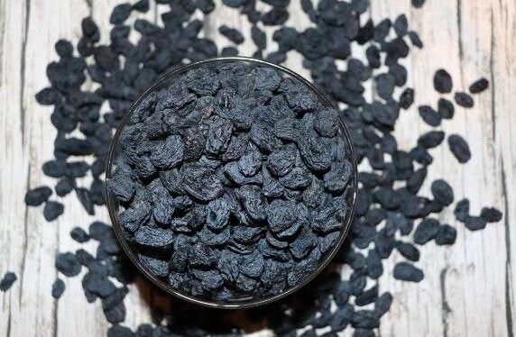 Изюм черный терма 1000 г без косточек