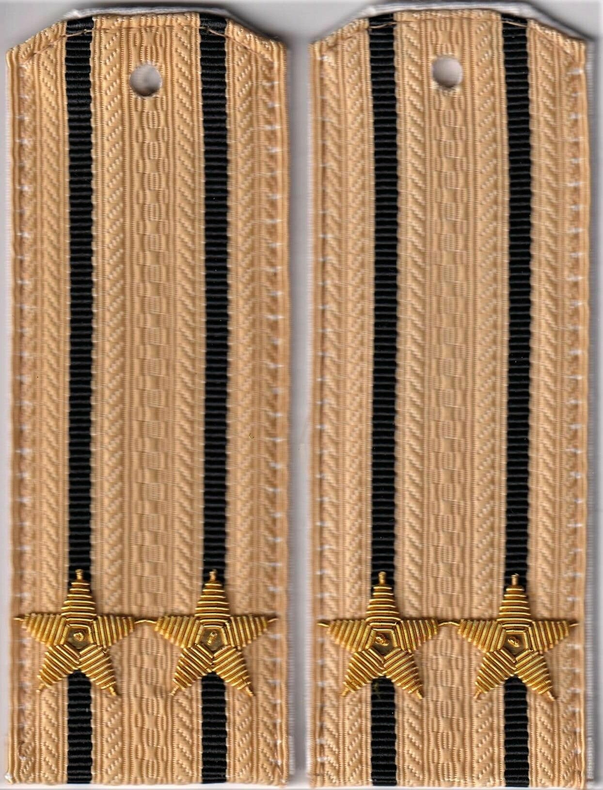 Погоны ВМФ на кремовую рубашку, капитан 2-го ранга