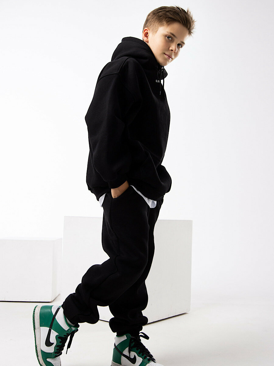 Костюм спортивный