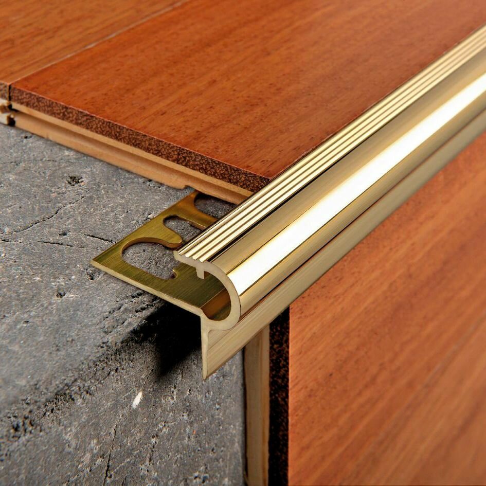 Профиль скругленный для ступеней PSYOL