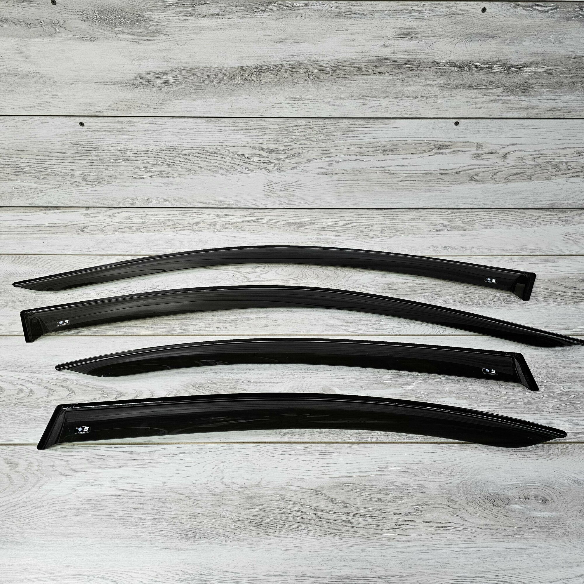 Дефлекторы (ветровики) окон для BMW 5 E60 седан (БМВ Е60)