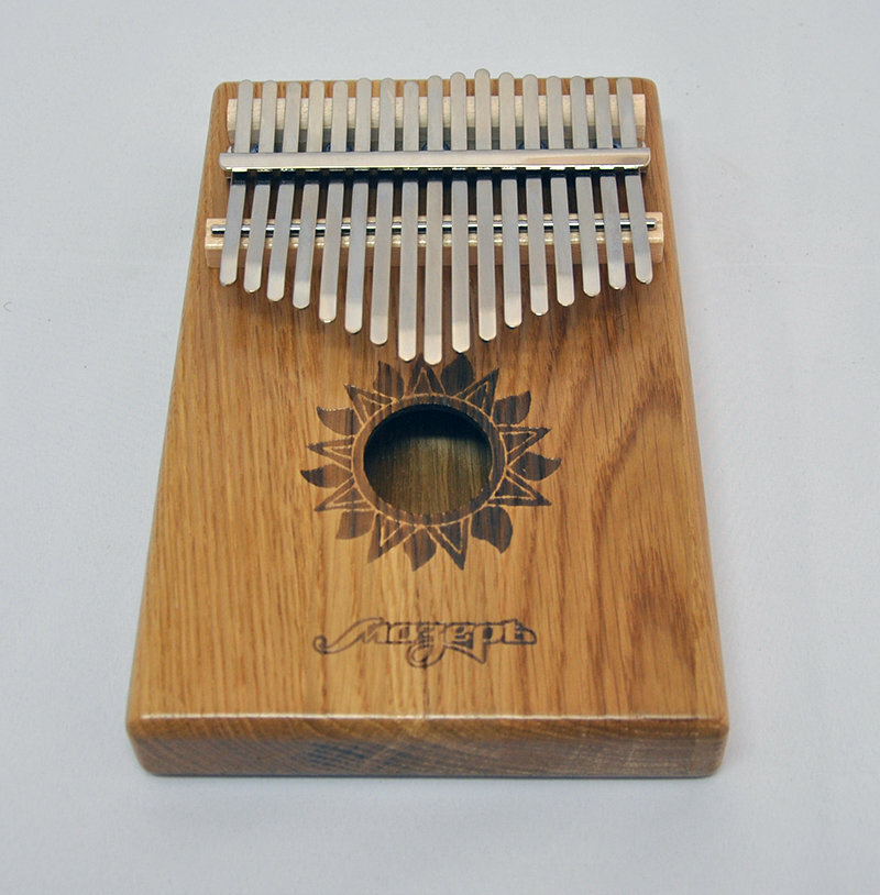 Калимба "Требл Sunrise" KMT-2, массив дуба, 17 пластин, хроматический строй