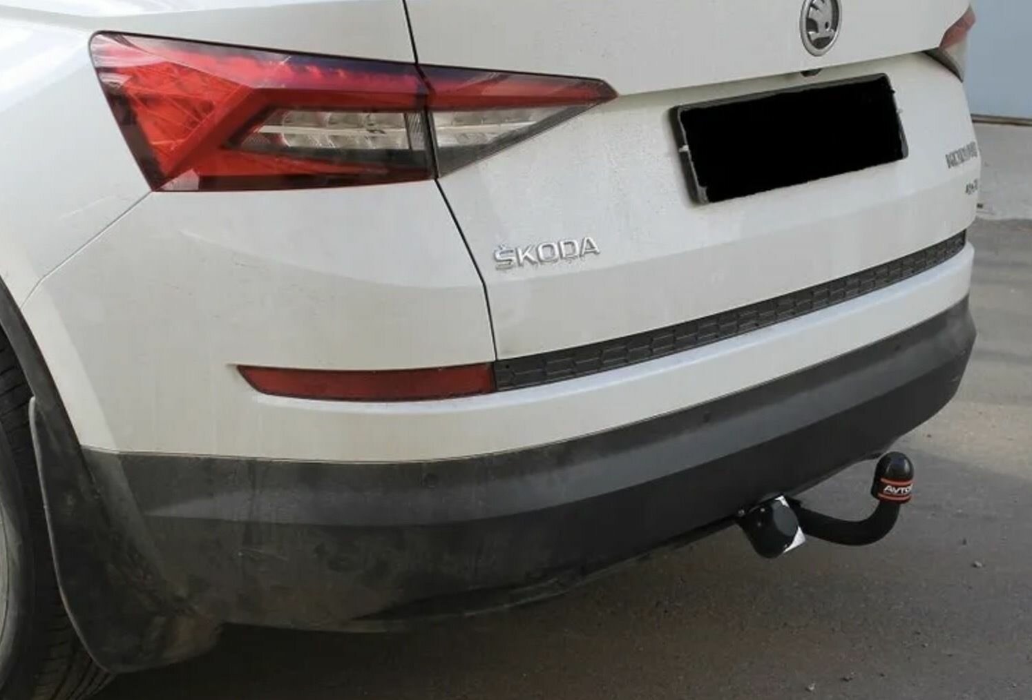 Фаркоп для Skoda Kadiaq 2017-/Volkswagen Tiguan 2016-/Seat Ateca 2016- (без электрики) (паспорт и сертификат) AvtoS. SK12