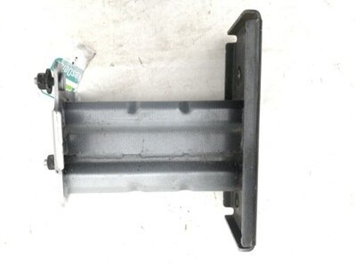 NISSAN 622104CL0A кронштей