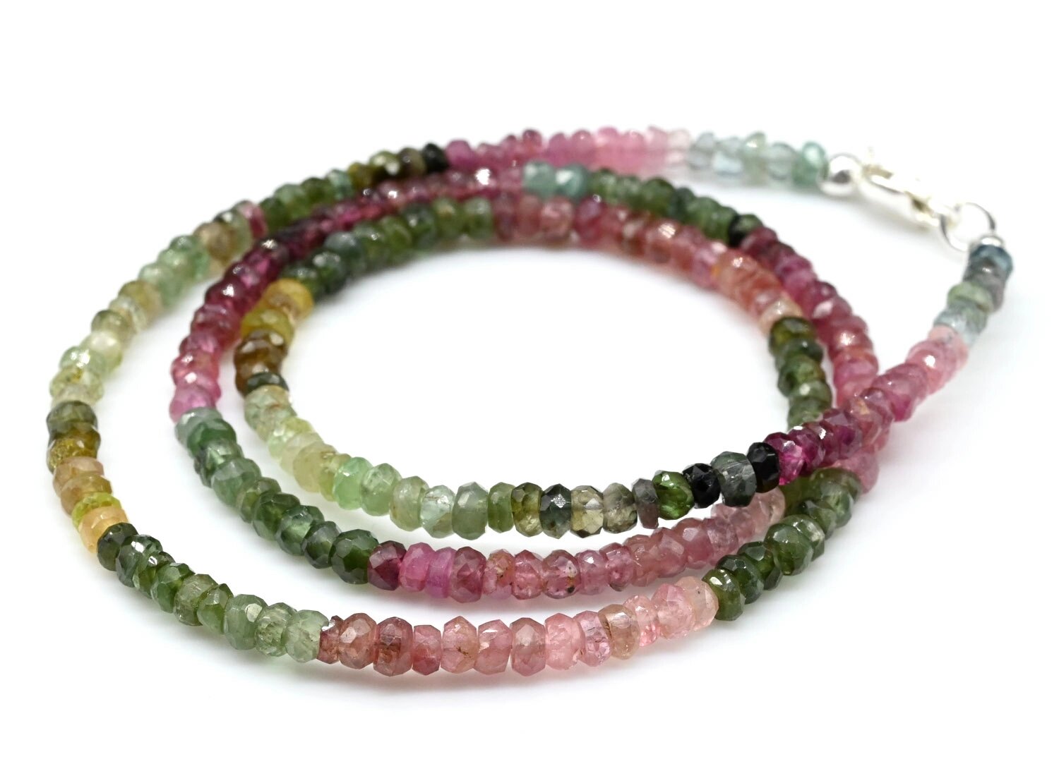 Бусы, турмалин