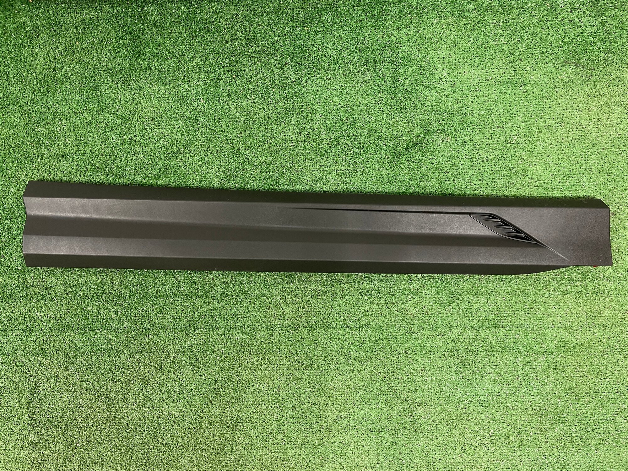 GEELY Накладка двери передней левой Geely Coolray рестайлинг 5075078600