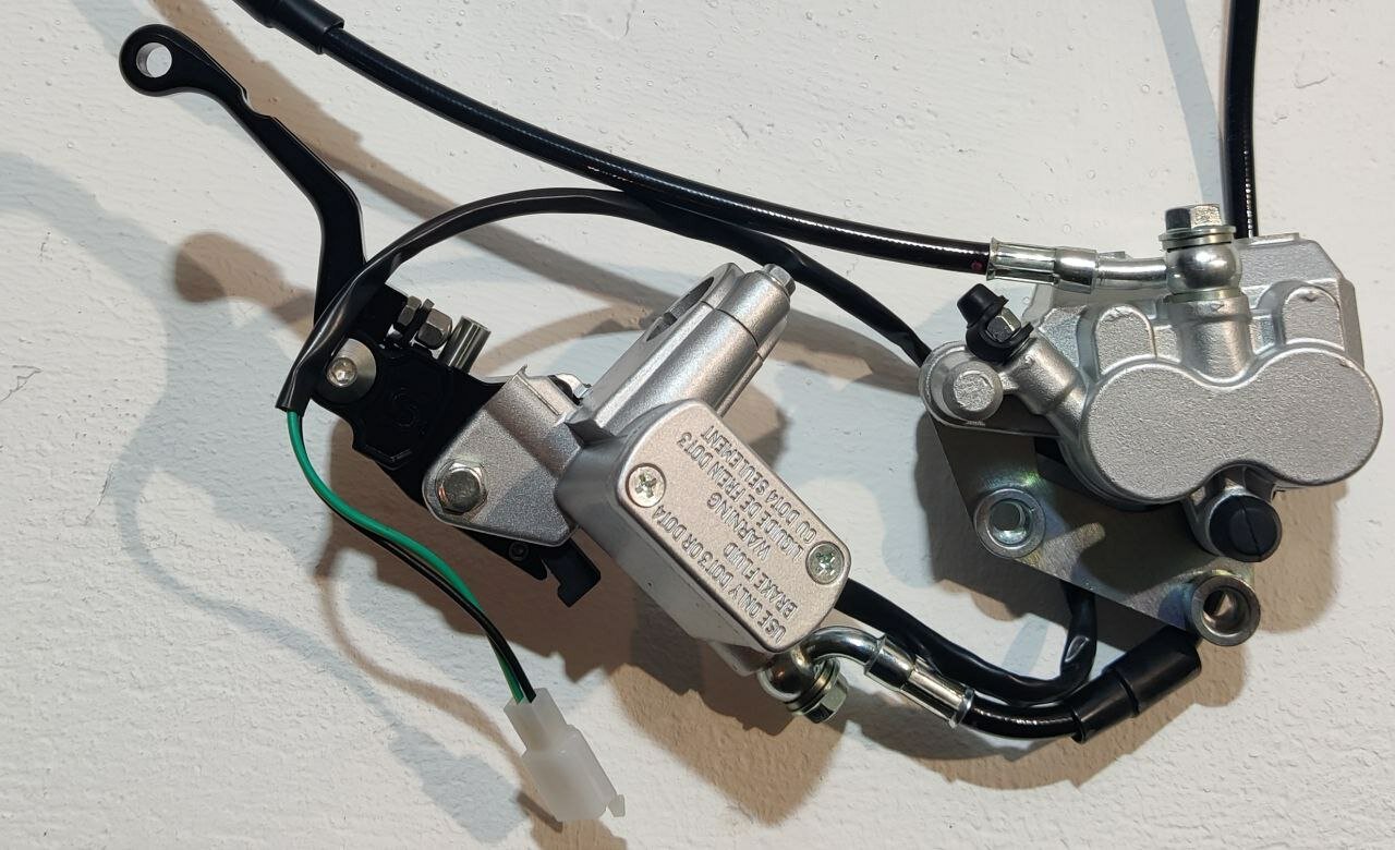 Гидравлические тормоза передние Питбайк Regulmoto SEVEN MEDALIST