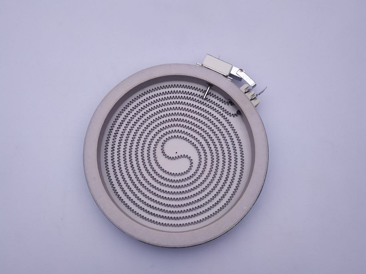 Конфорка стеклокерамической поверхности Eika 1652032330 (1200w, d=165мм.)