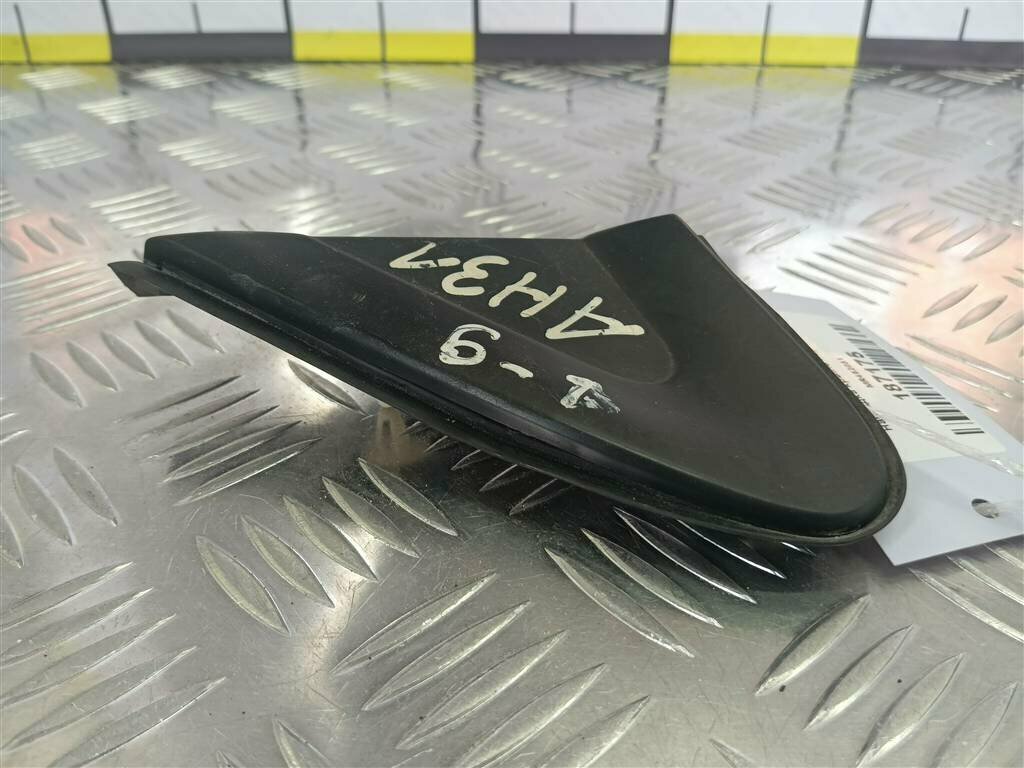 Накладка крыла переднего левая Б/У для MITSUBISHI LANCER IX рестайлинг (2005—2010) MR462051